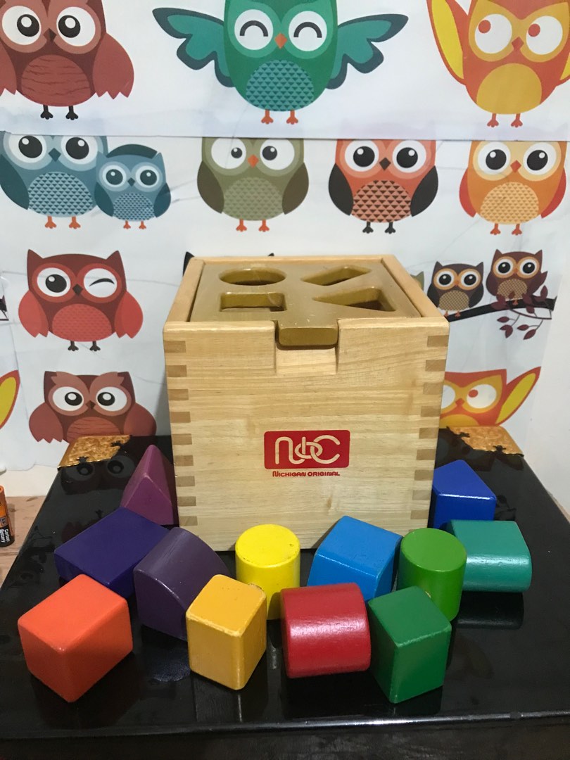 Wooden shape sorter, Hobbies & Toys, Toys & Games on Carousell