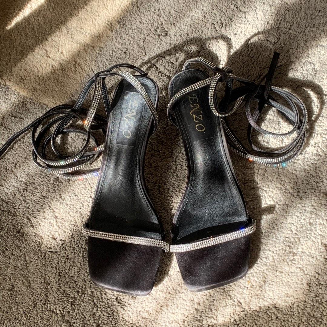 Y2k Black Strappy Heels, Women's Fashion, Footwear, Heels on Carousell