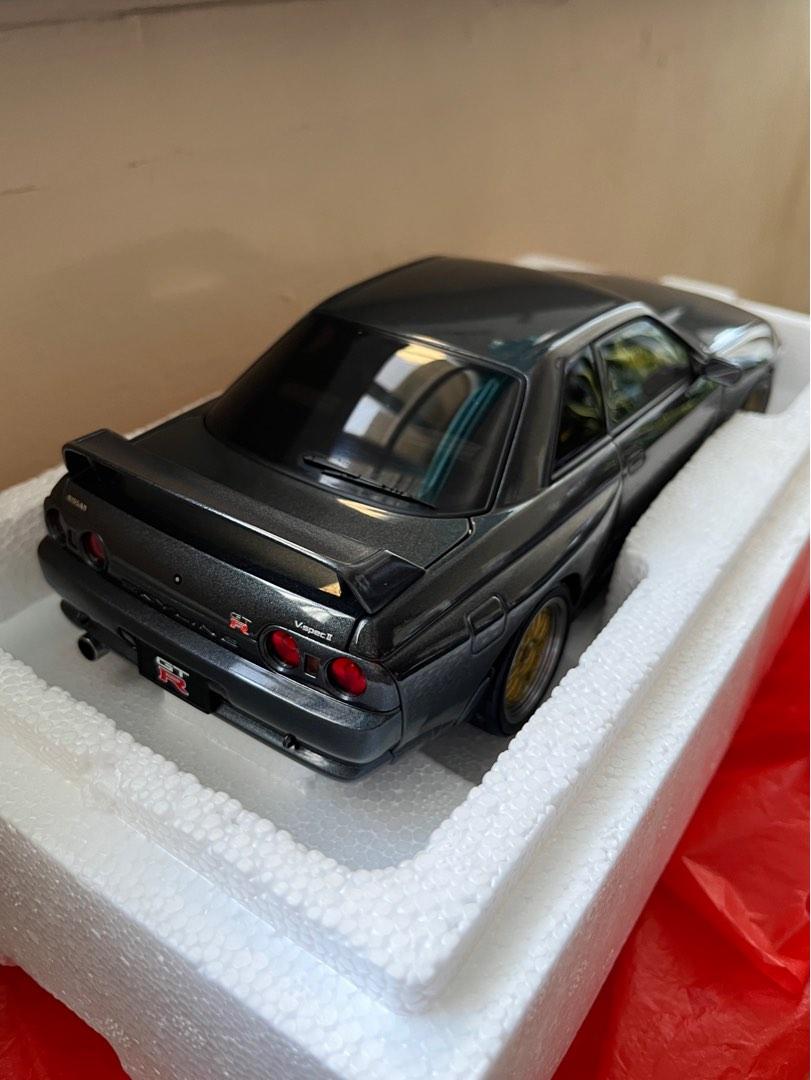 1/18 Autoart Nissan Skyline R32 GTR V Spec II Tuned Version, Hobbies & Toys, Toys & Games on ...