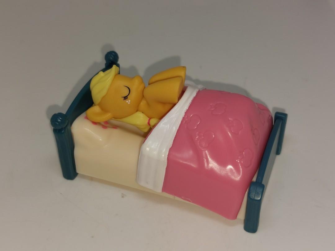 2014 Hasbro My Little Pony Friendship Is Magic Applejack Sleeping In ...