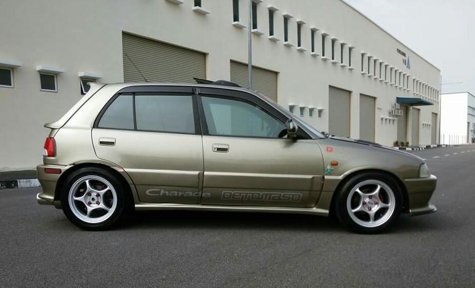 Car Door Visor G200 Charade Espri Detomaso, Auto Accessories on Carousell