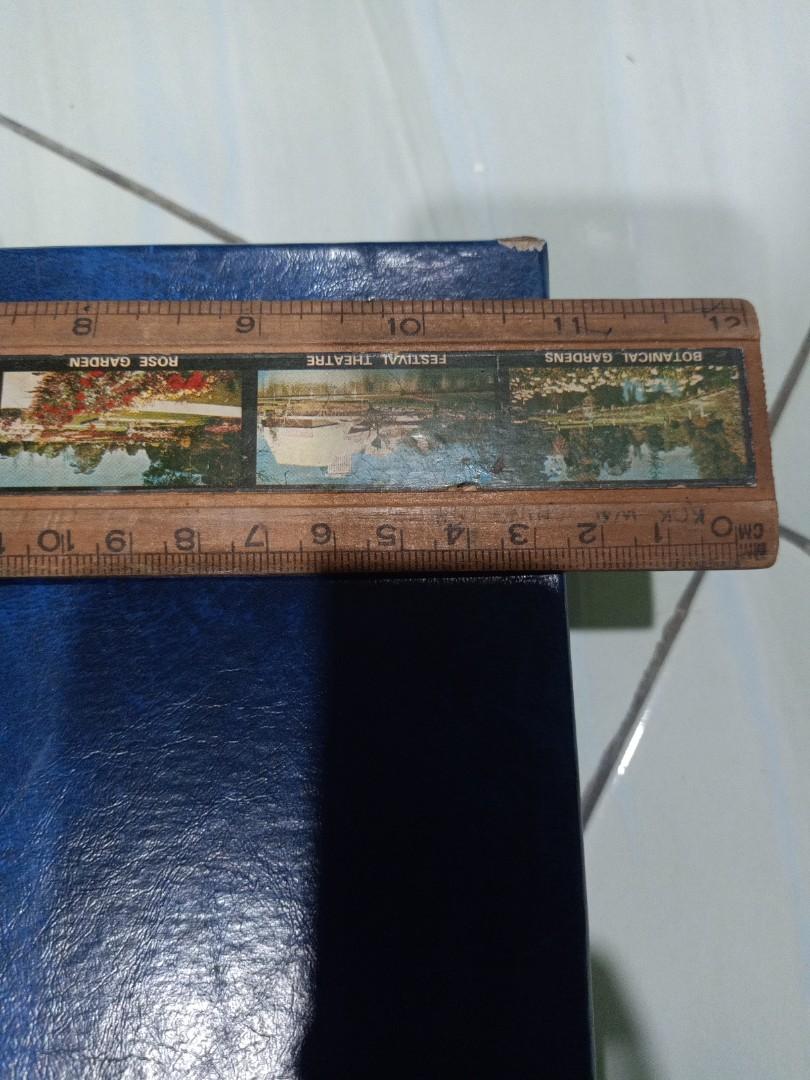 cenderahati perkahwinan di raja johor & perak 1983, Hobbies & Toys ...