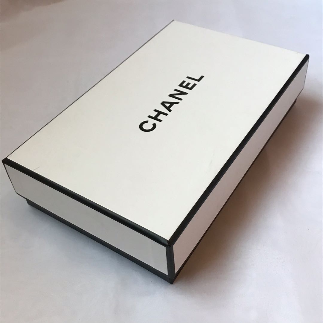 Chanel Box, Luxury, Bags & Wallets on Carousell
