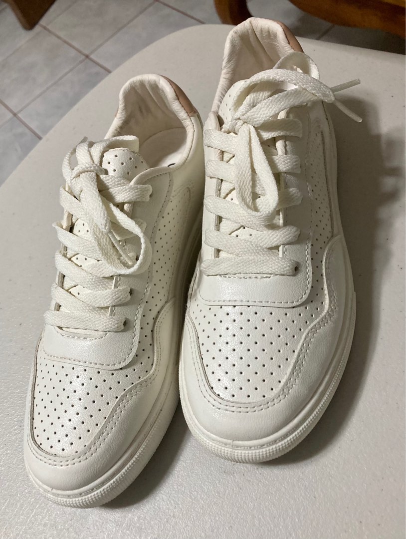 CLN Celine White Sneakers (Women), Women's Fashion, Footwear, Sneakers ...