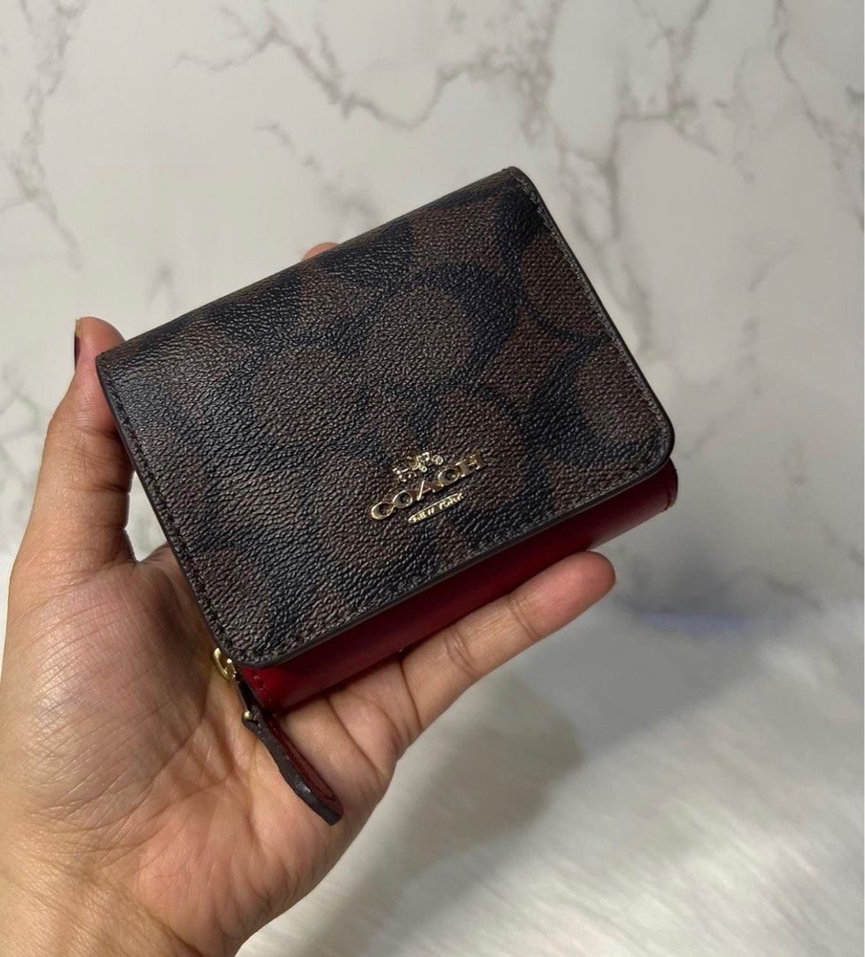 Coach Trifold Wallet, Luxury, Bags & Wallets on Carousell