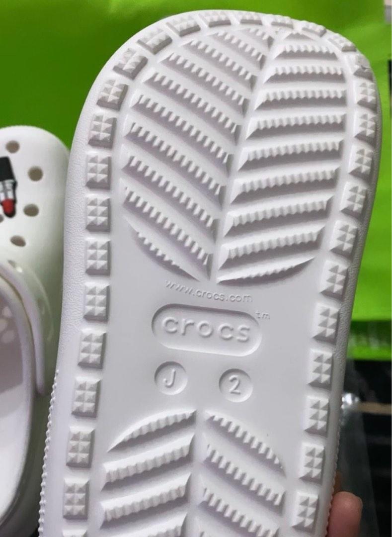 Crocs Cutie Clog Size J2, Babies & Kids, Babies & Kids Fashion on Carousell