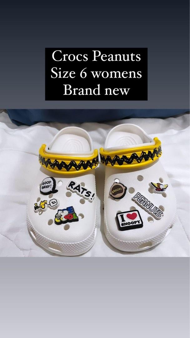 Crocs Peanuts, Women's Fashion, Footwear, Slippers and slides on Carousell