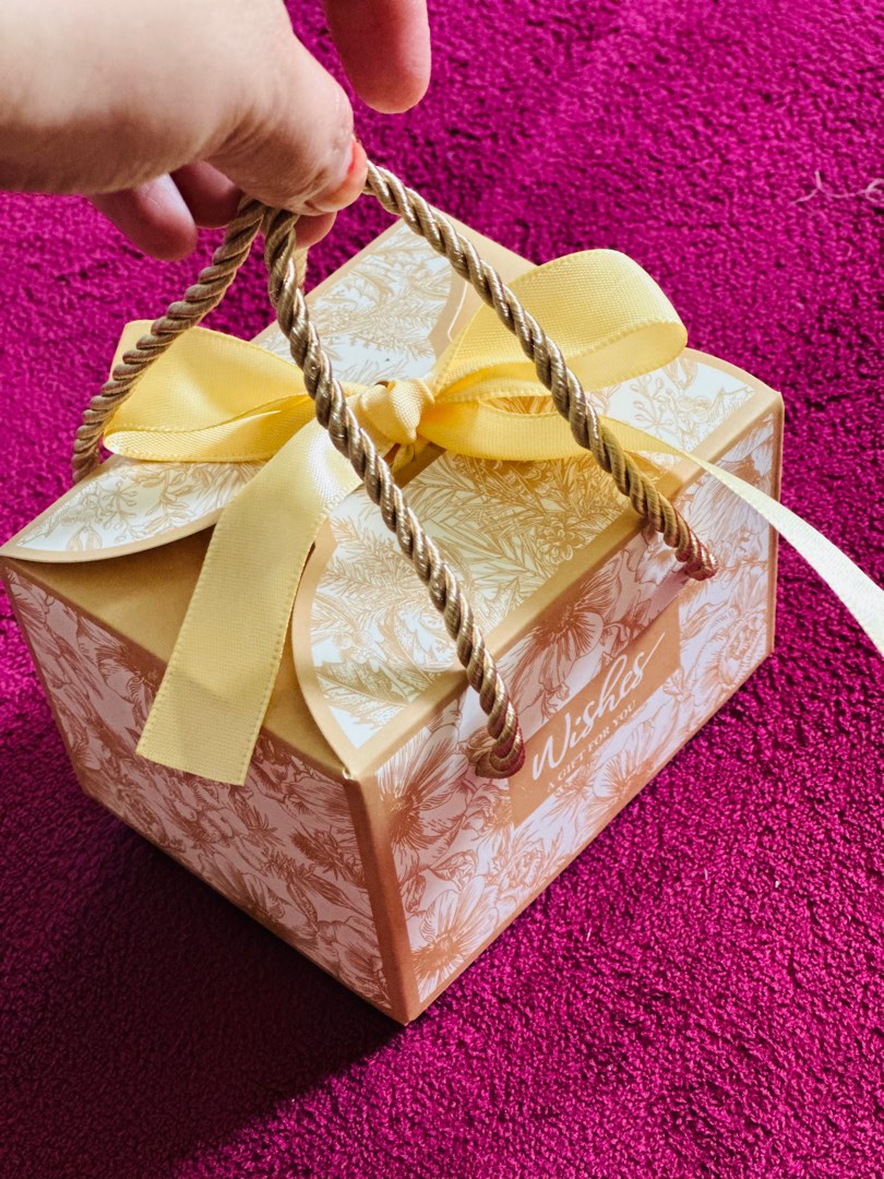 Door gift boxes, Hobbies & Toys, Stationery & Craft, Occasions & Party ...