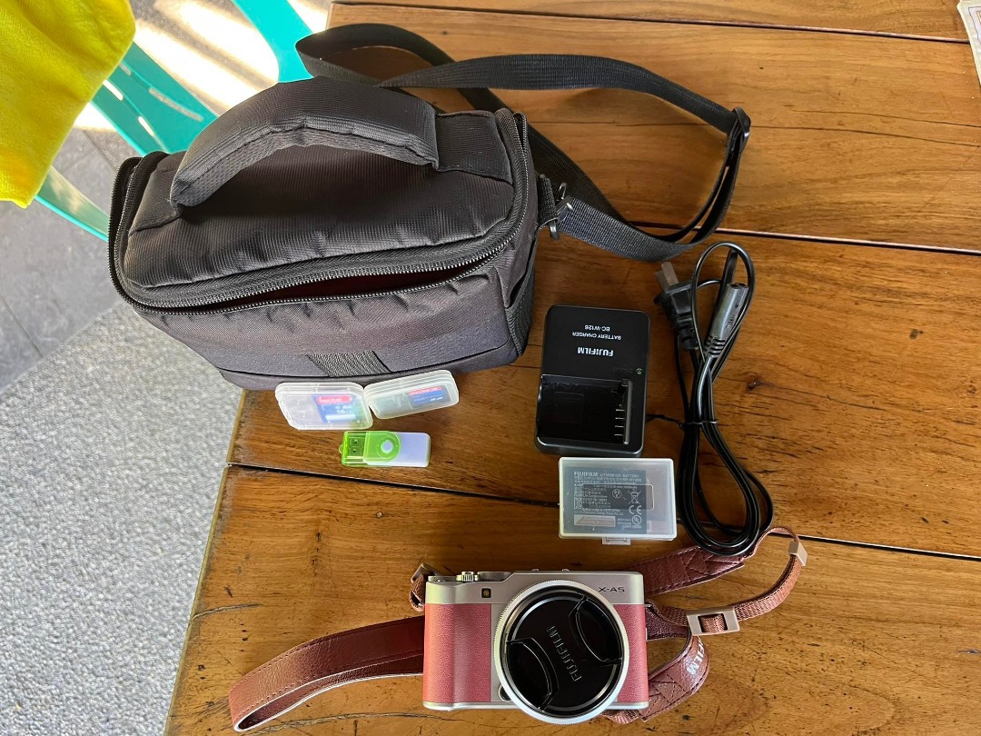 Fujifilm XA5, Photography, Cameras on Carousell