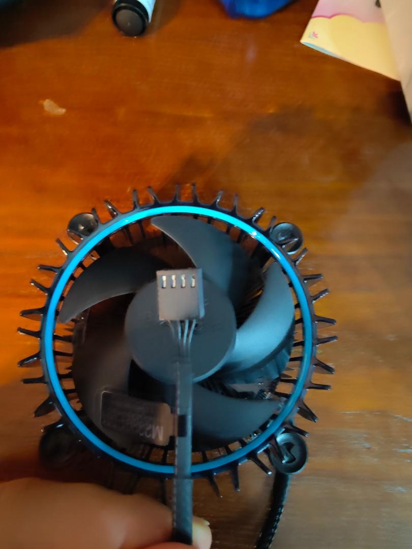 Intel CPU Cooler with Heatsink and Thermal Paste, Computers & Tech ...