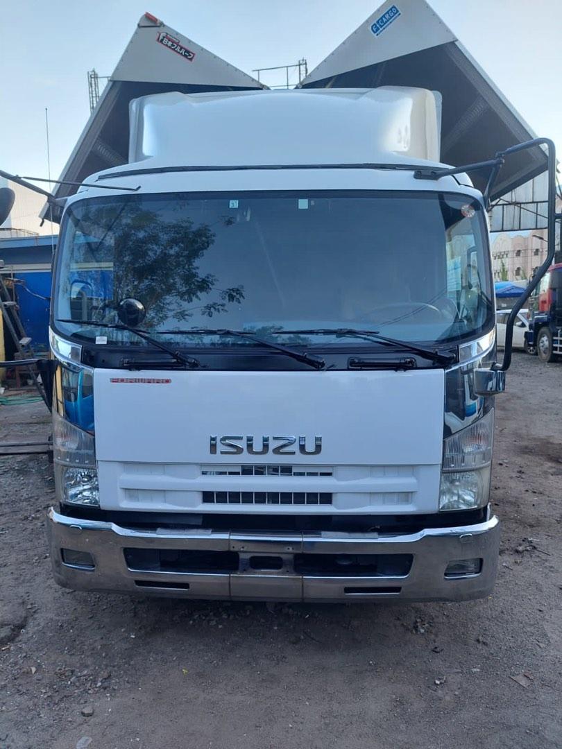 Isuzu forward wing van, Special Vehicles, Heavy Vehicles on Carousell