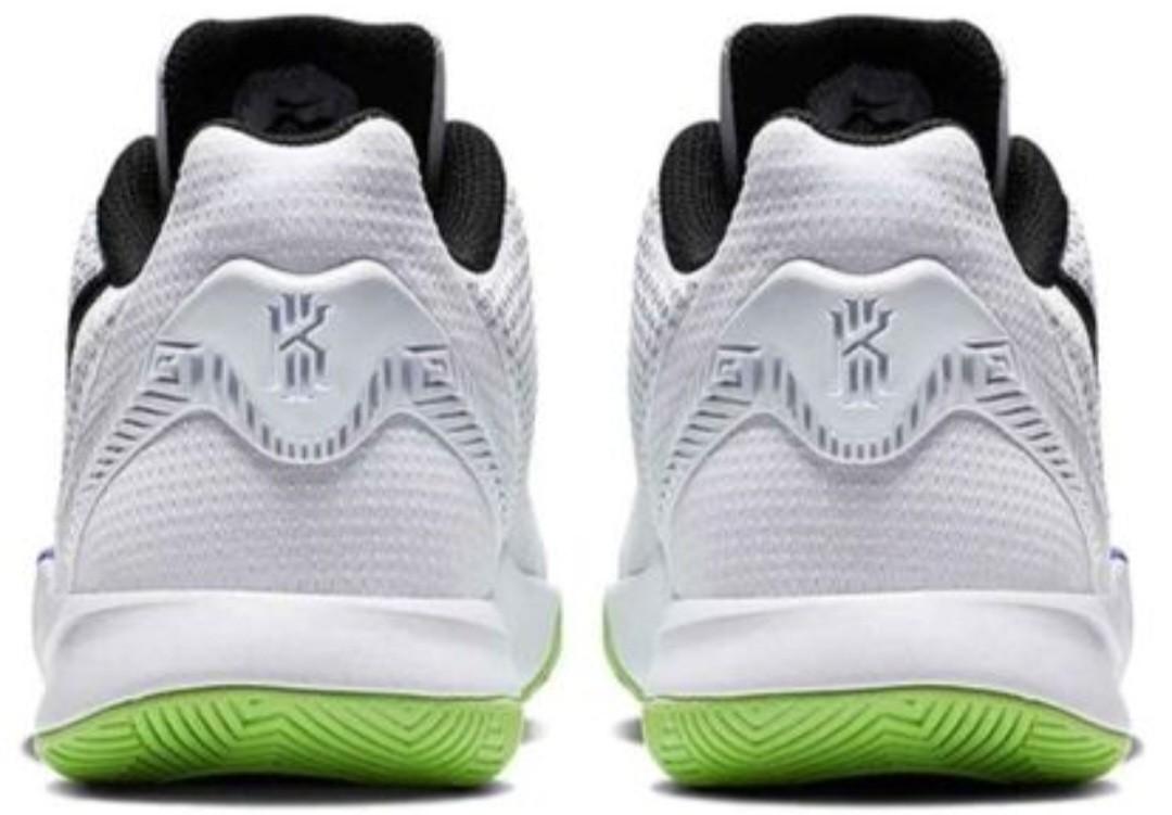 Nike Kyrie Flytrap for Kids, Luxury, Sneakers & Footwear on Carousell