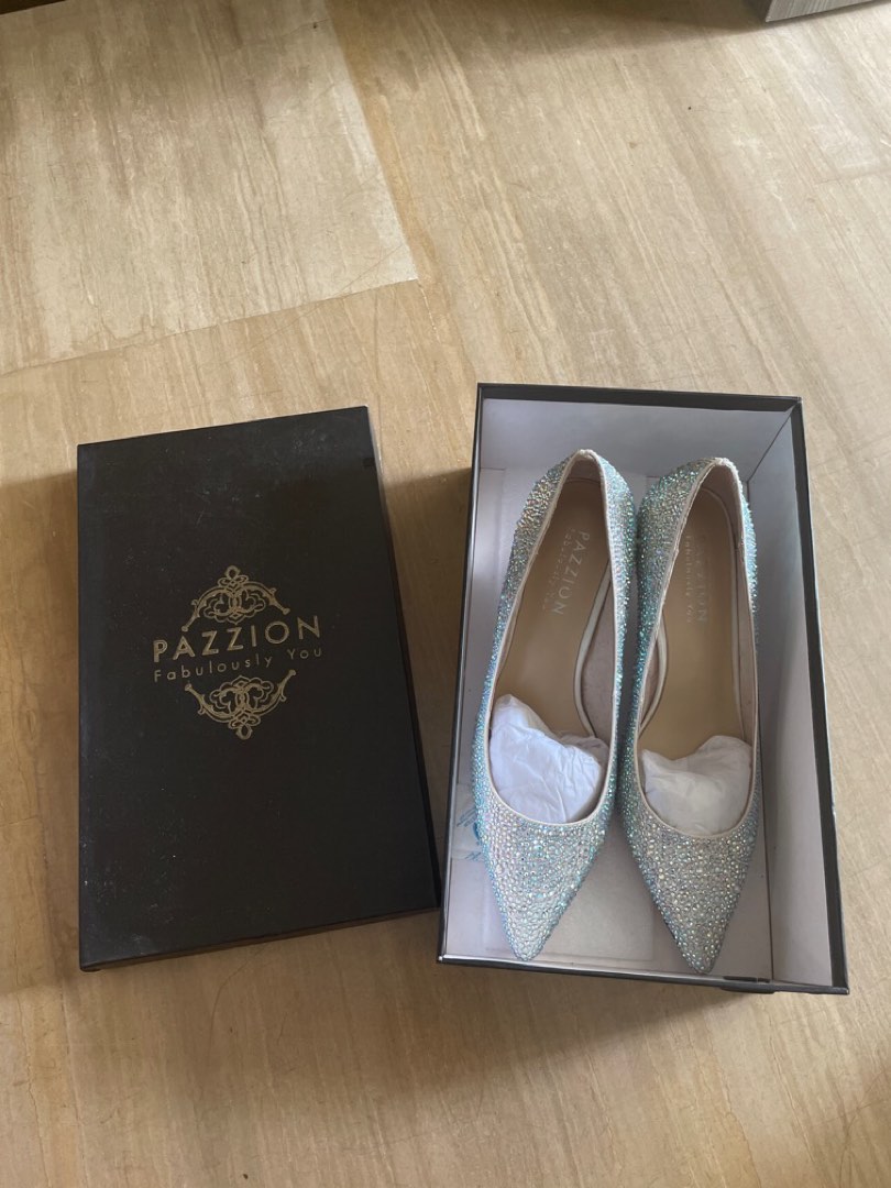 Pazzion, Women's Fashion, Footwear, Heels on Carousell