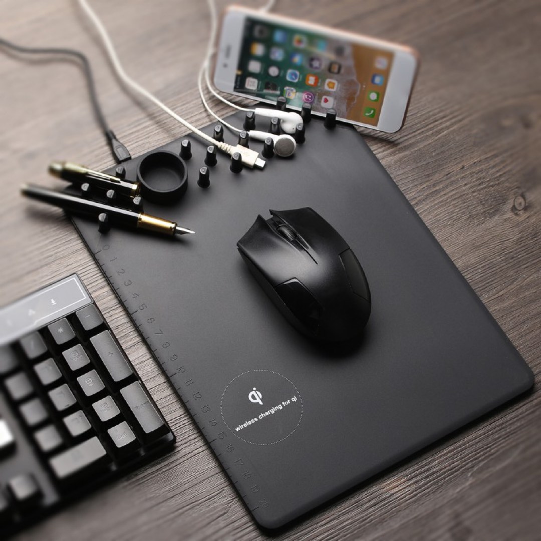 QI WIRELESS CHARGING MOUSE PAD PRO / 2-in-1 Wireless Charge Mobile ...