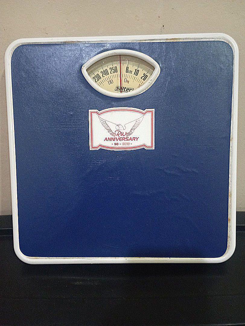 SALTER PERSONAL SCALE, Furniture & Home Living, Bathroom & Kitchen ...