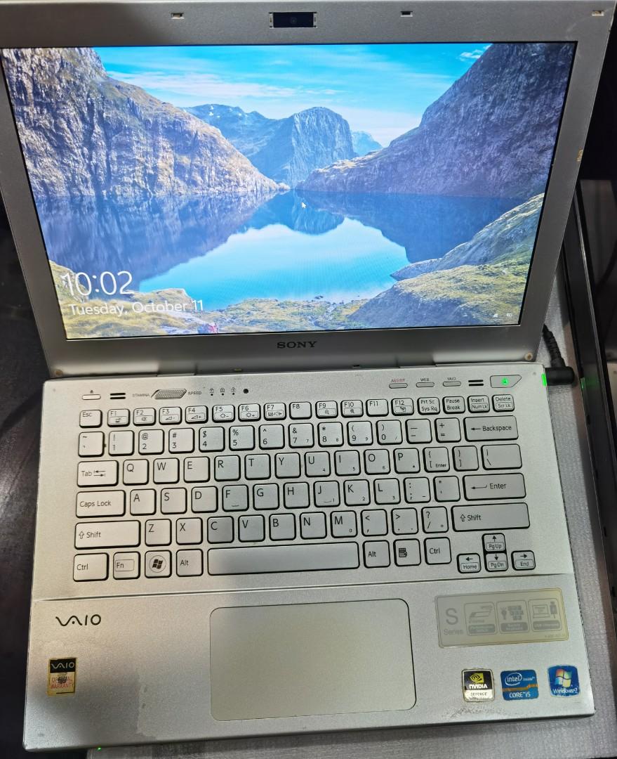 Sony VAIO 13 inch laptop, i5-3210M(2.5-3.10 GHz), 4GB RAM, 120GB SSD ...