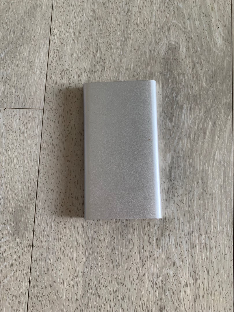 Ultra Slim Powerbank SUPER FAST CHARGING SYSTEM Power Bank 5,000 mAh ...