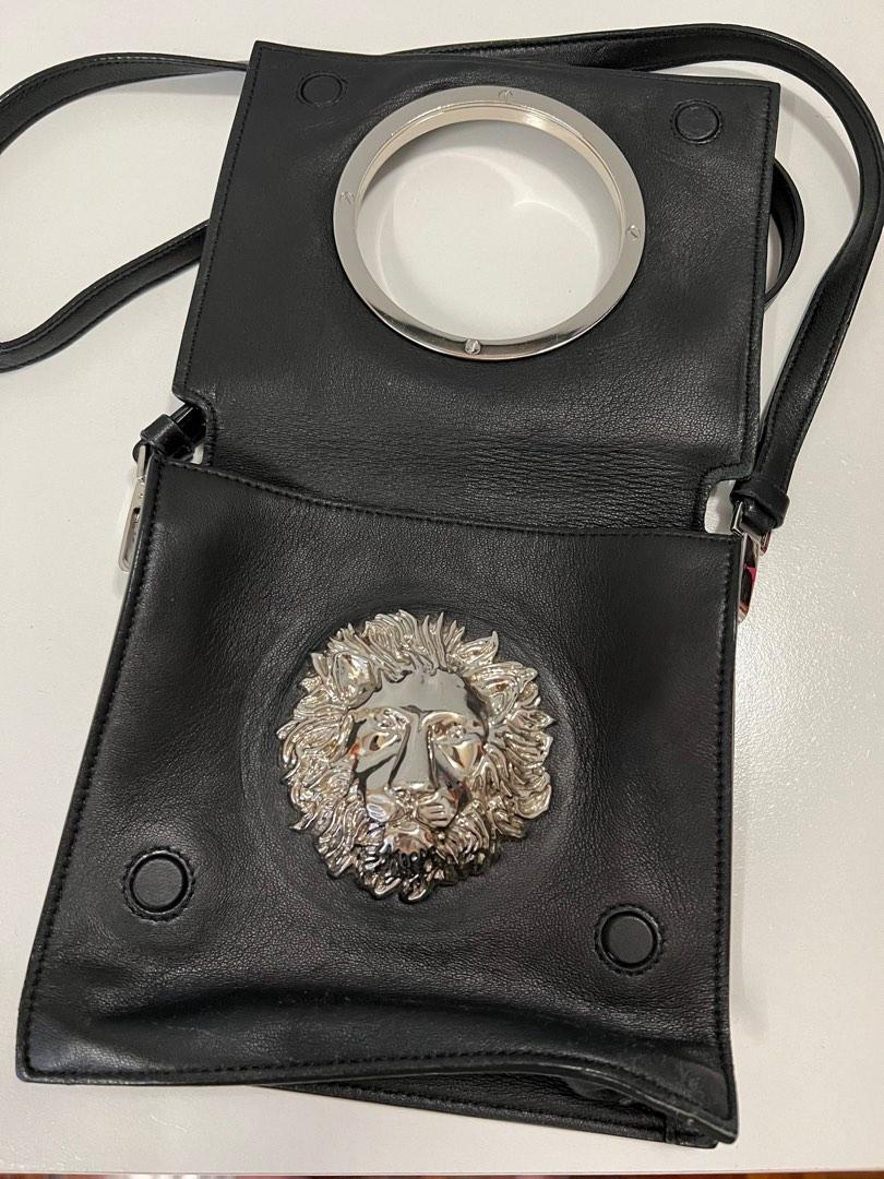 Versace Versus cross body bag, Luxury, Bags & Wallets on Carousell Versace Versus cross body bag, Luxury, Bags & Wallets on Carousell