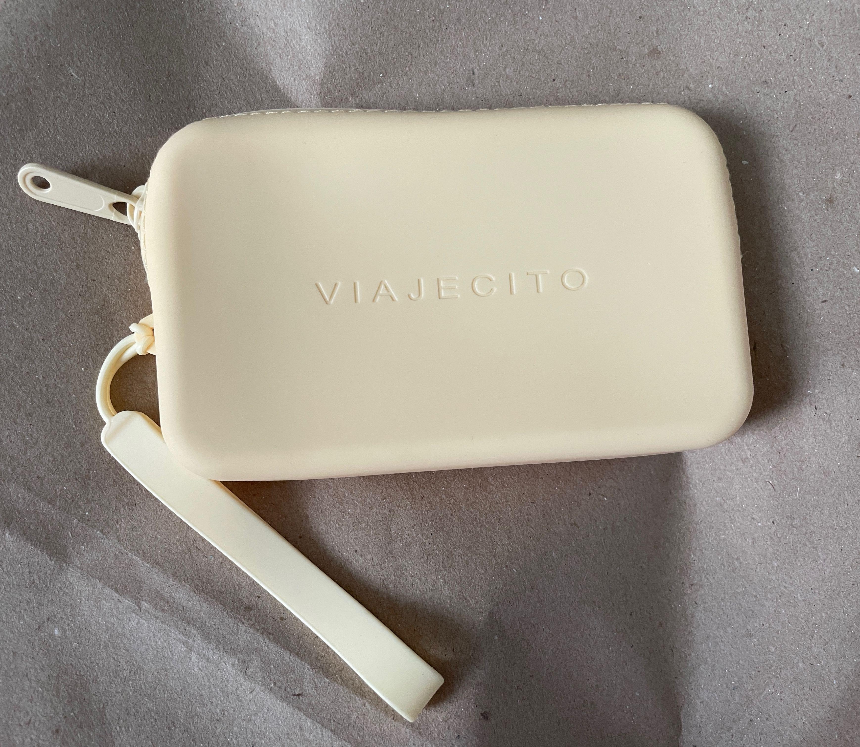 Viajecito Splashkit Mini - Popcorn, Women's Fashion, Bags & Wallets ...