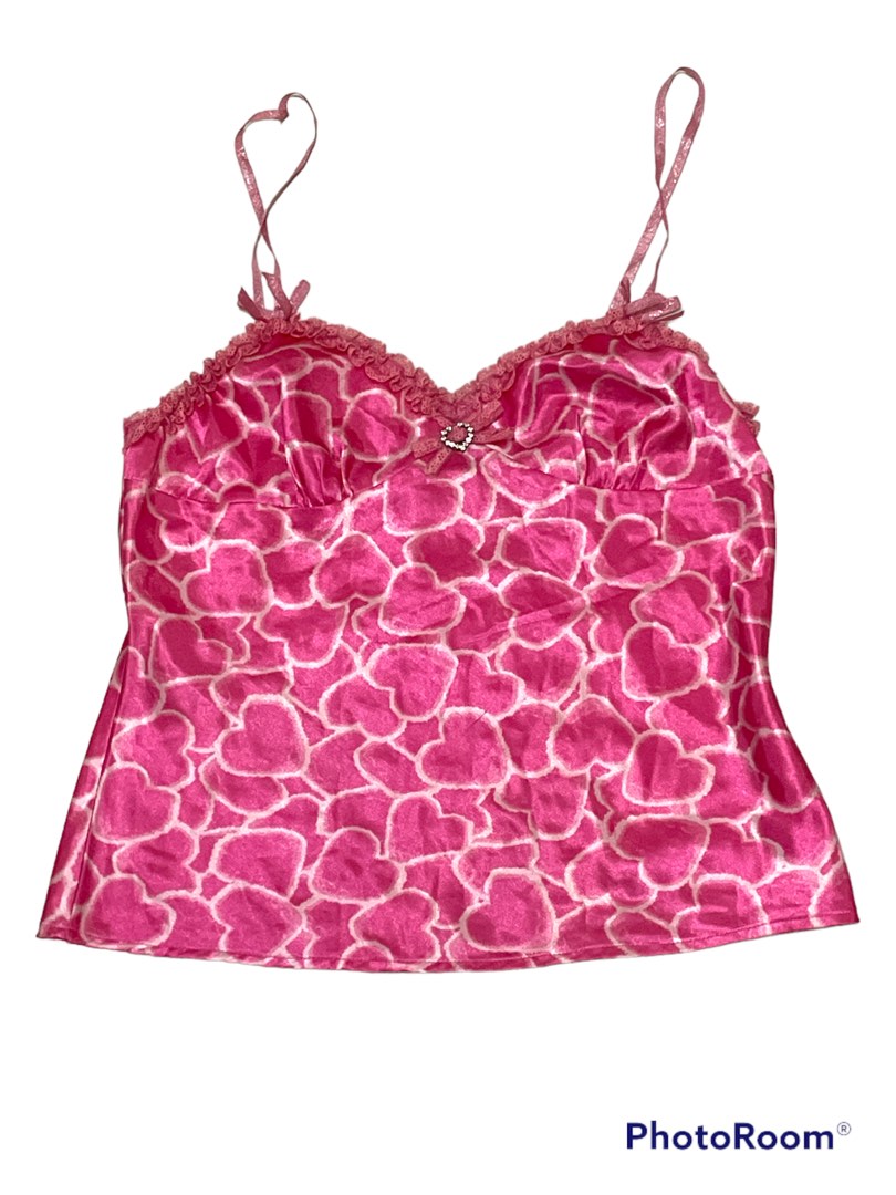 Y2K pink hearts top, Women's Fashion, Tops, Shirts on Carousell