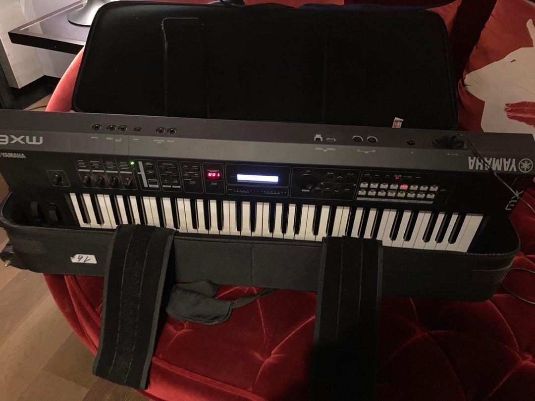 Yamaha MX61 - Synthesizer, Hobbies & Toys, Music & Media, Musical ...
