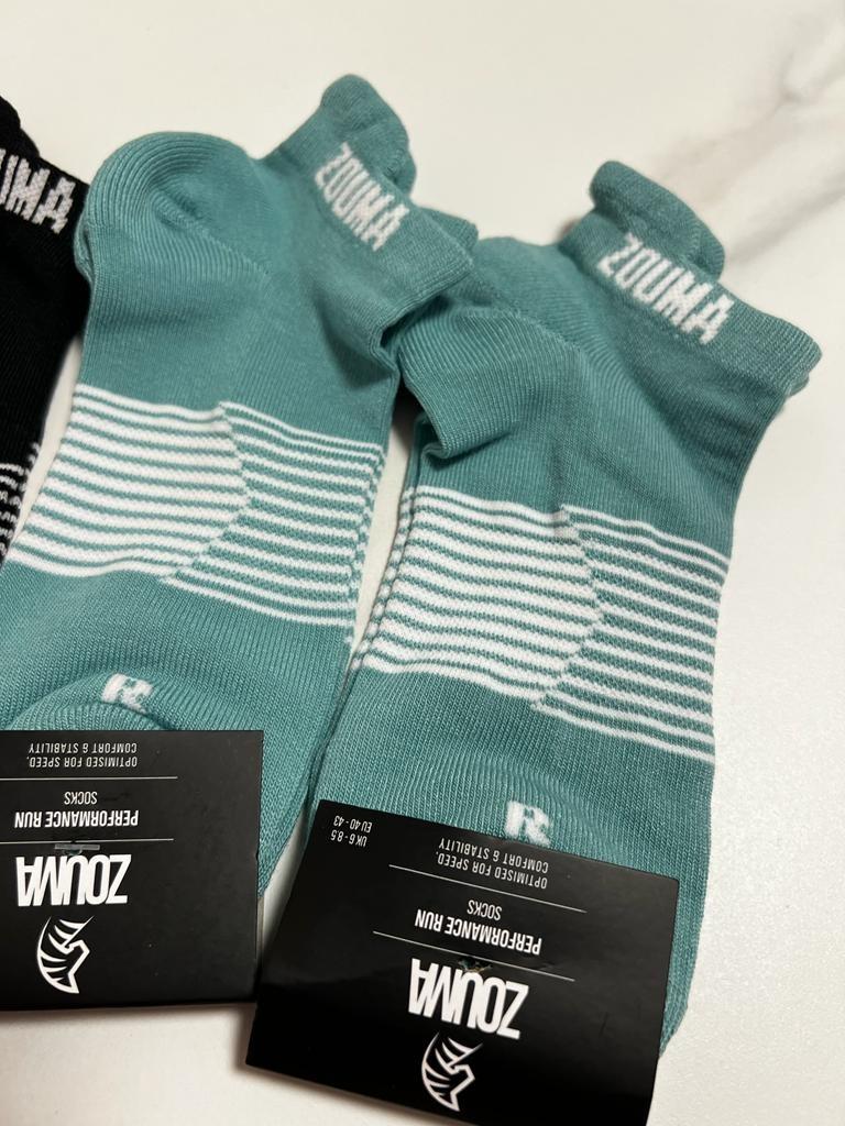 特價 現貨Zouma- Performance run sock跑步短筒襪 (EU Size: 40 - 43) $10/1, 男裝, 手錶及 ...