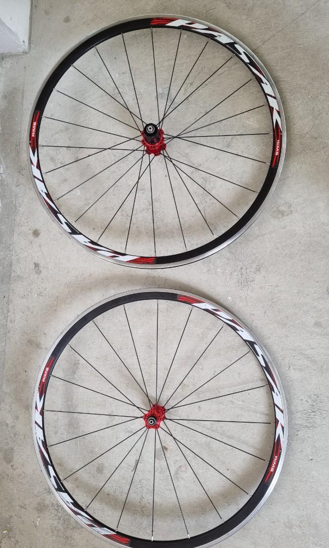 700c rim brake wheelset, Sports Equipment, Bicycles & Parts, Parts ...