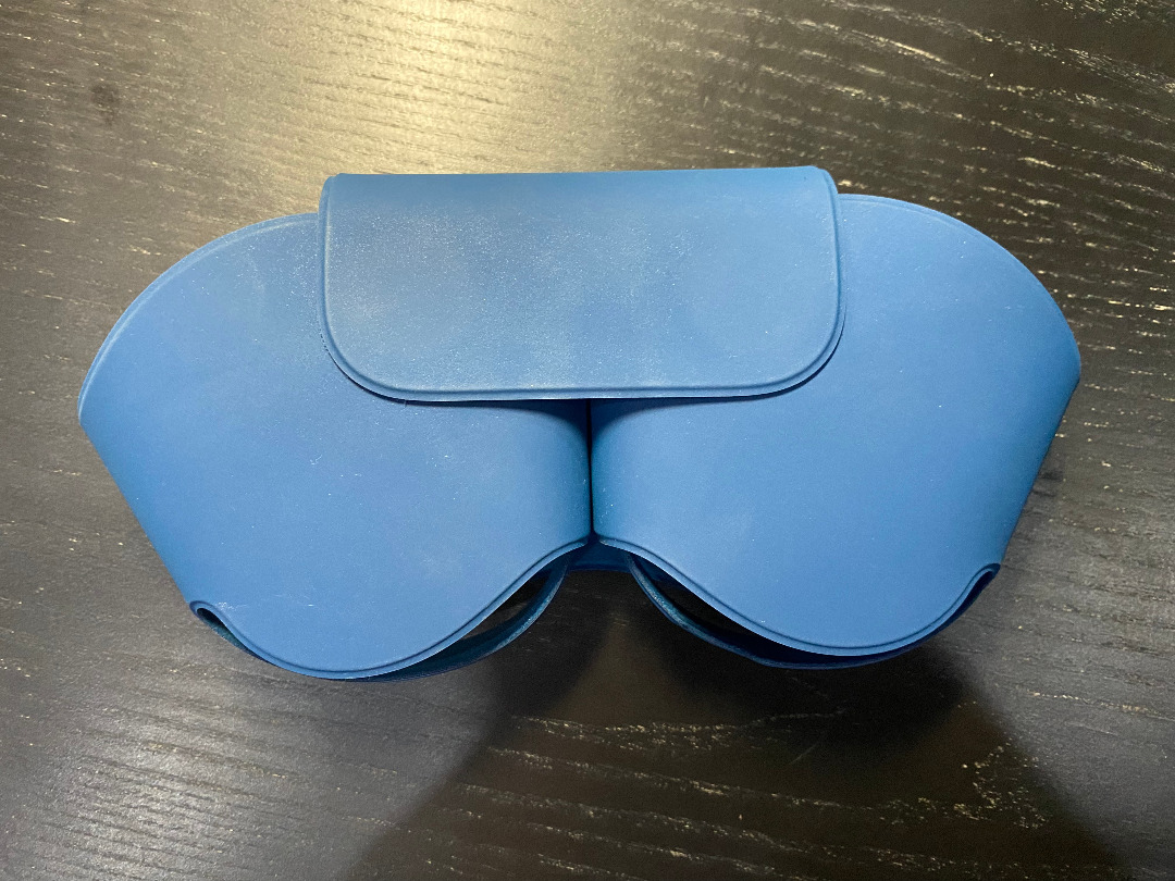 Apple Airpods Max Smart Case (Original, never used), Audio, Headphones ...