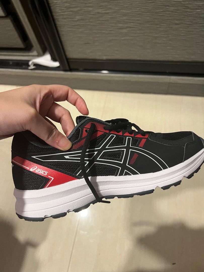 Asics Running Shoes - US 7.5, Men's Fashion, Footwear, Sneakers on ...