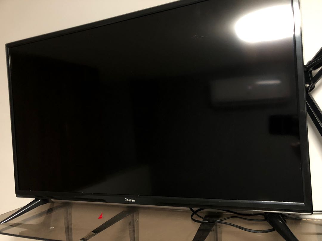 ASTRON SMART TV, TV & Home Appliances, TV & Entertainment, TV on Carousell