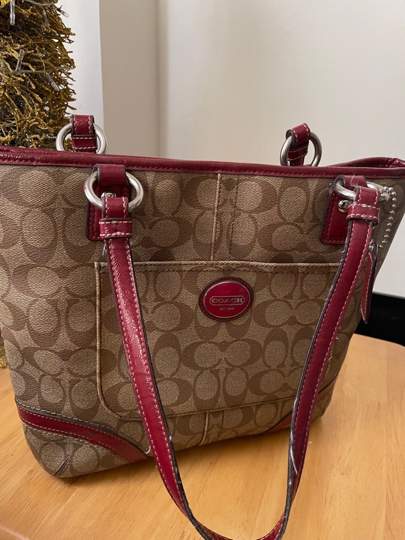 Authentic Coach Bag, Women's Fashion, Bags & Wallets, Shoulder Bags on ...