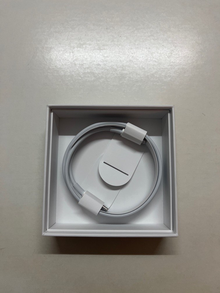 BN USB-C to lightning cable (from airpods pro), Mobile Phones & Gadgets ...