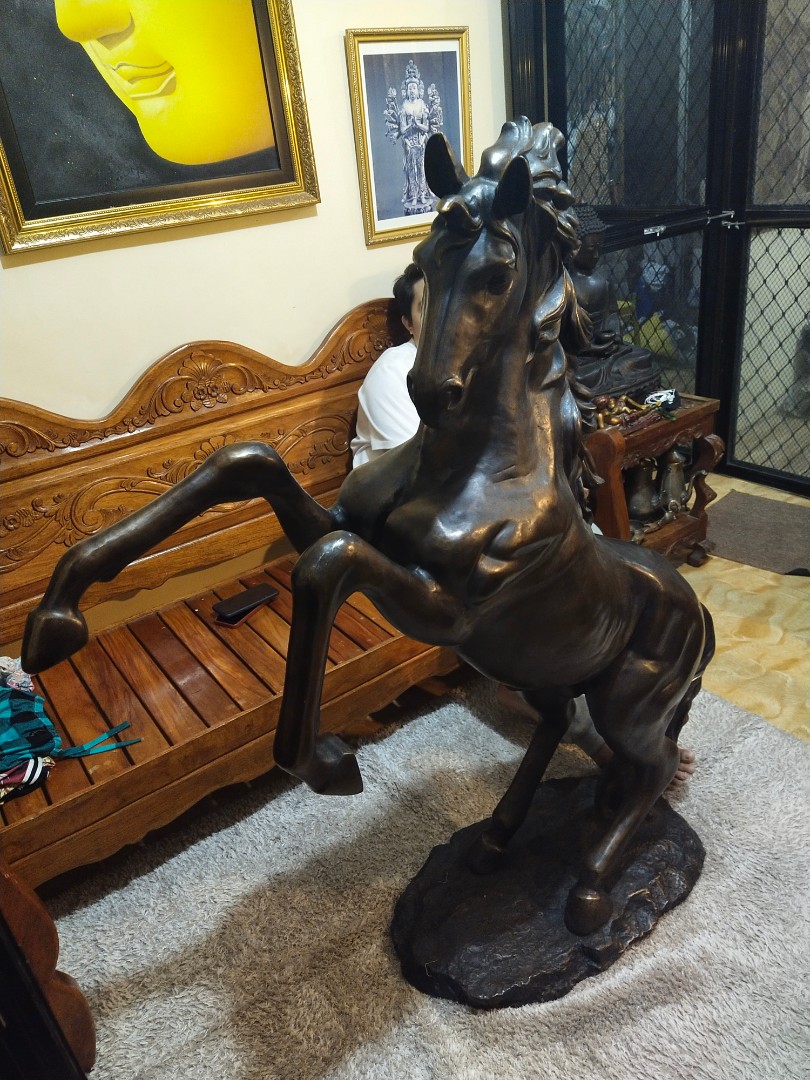 Brass huge victory horse statue, Hobbies & Toys, Memorabilia ...