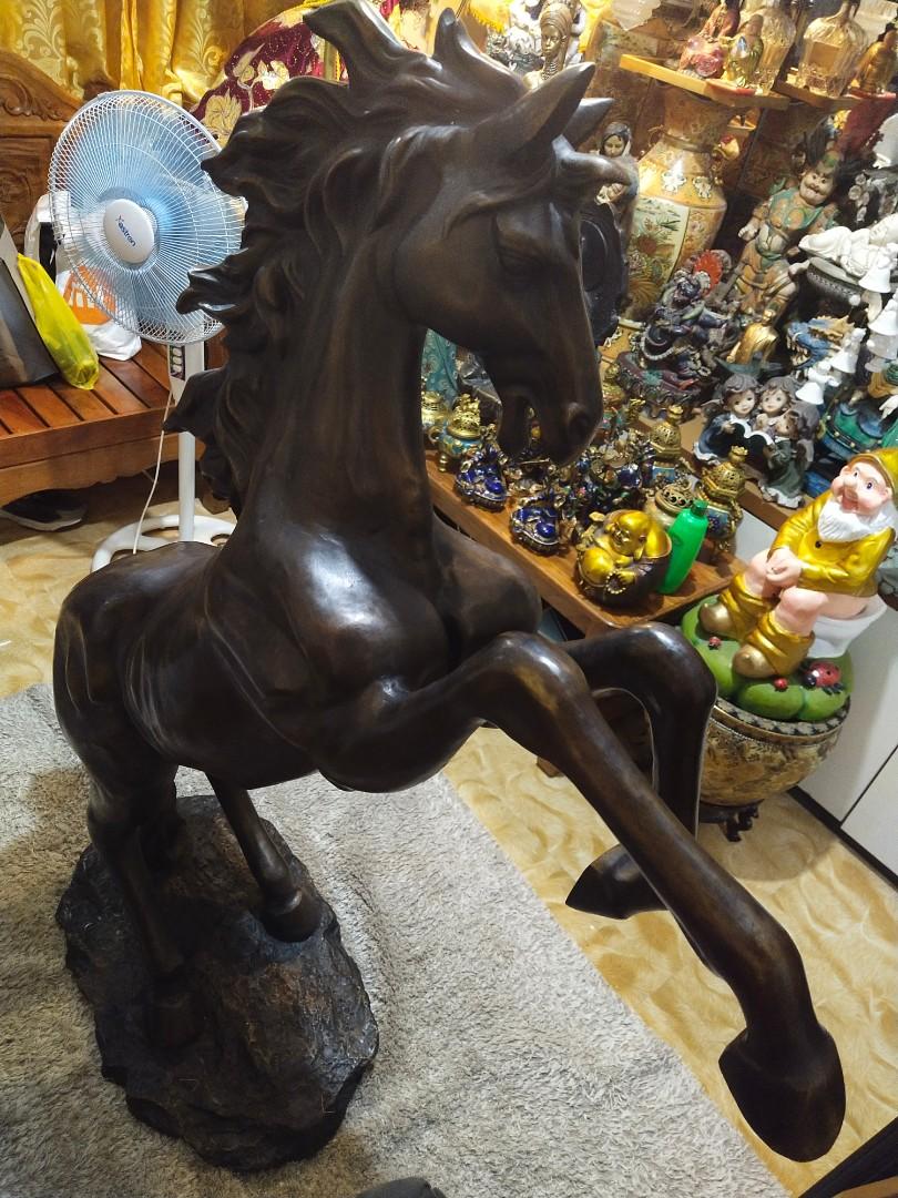 Brass huge victory horse statue, Hobbies & Toys, Memorabilia ...
