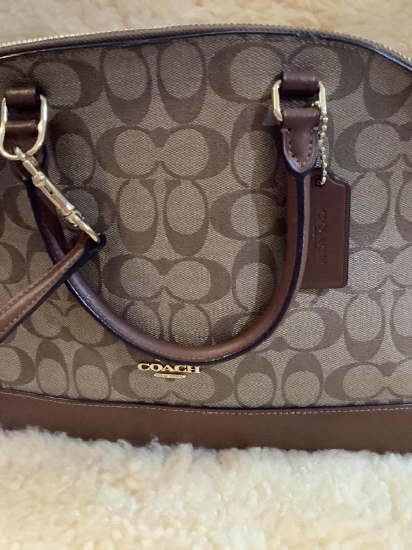 Coach Alma, Women's Fashion, Bags & Wallets, Cross-body Bags on Carousell