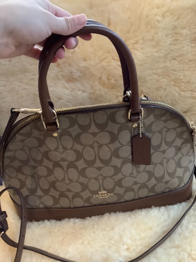 Coach Alma, Women's Fashion, Bags & Wallets, Cross-body Bags on Carousell