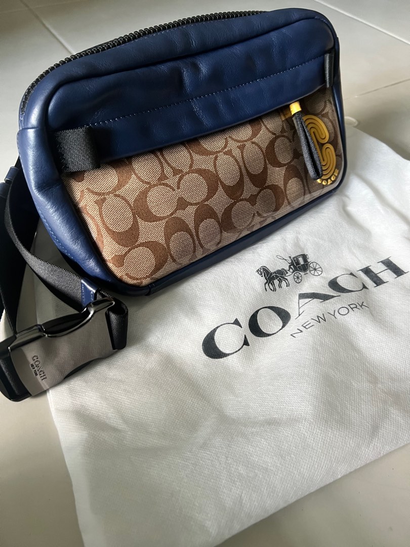 Coach Mens Sling Pouch, Luxury, Bags & Wallets on Carousell