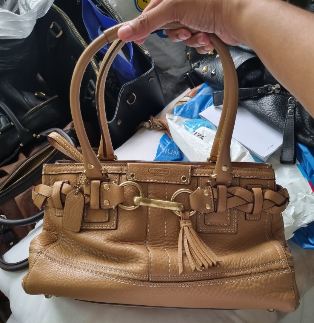 COACH small tote with zip (original), Women's Fashion, Bags & Wallets ...
