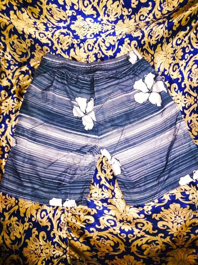 Fila board short, Men's Fashion, Bottoms, Shorts on Carousell