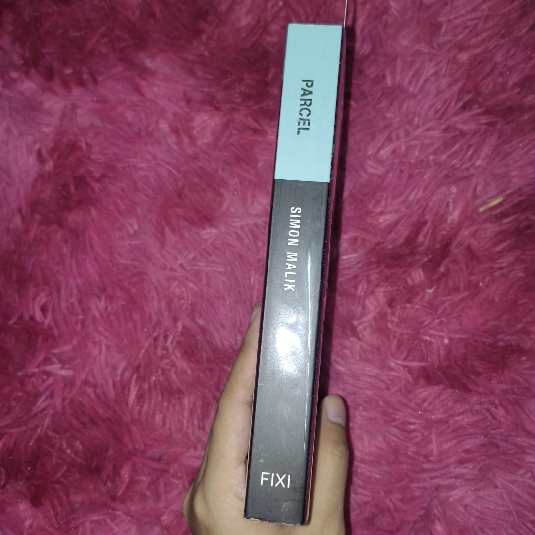 Novel Fixi Parcel By Simon Malik, Hobbies & Toys, Books & Magazines ...