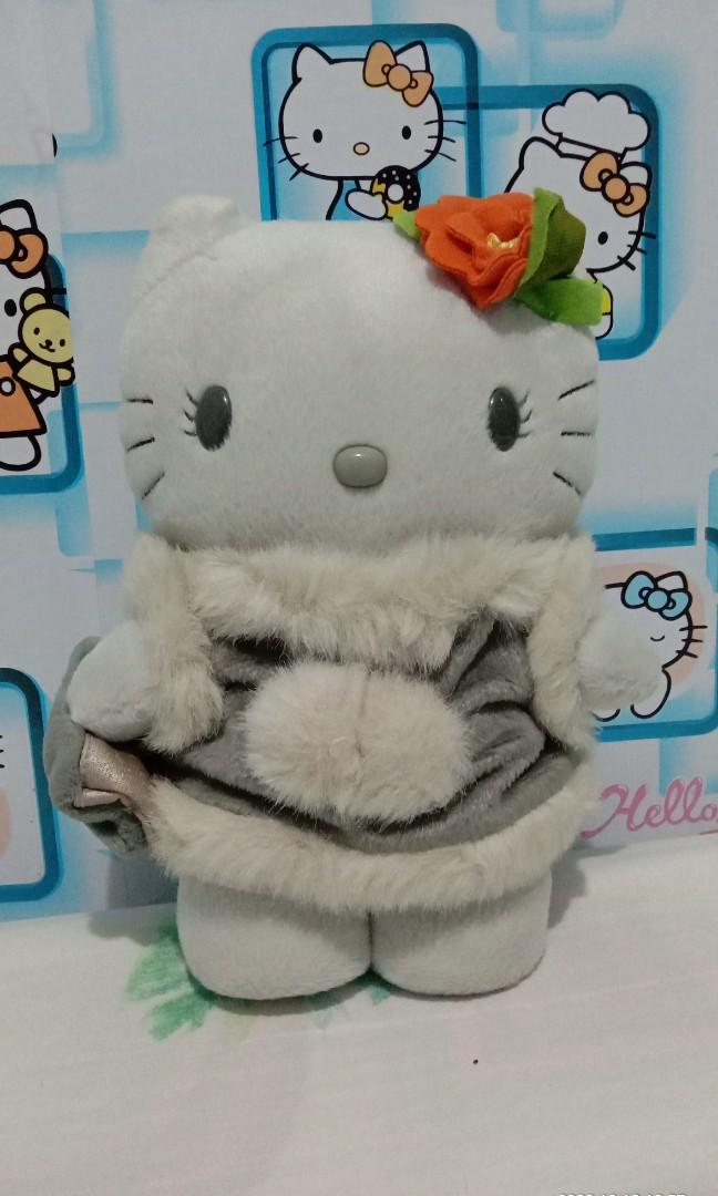 Hello Kitty Four Seasons stufftoy set Mcdo,pre loved, Hobbies & Toys ...