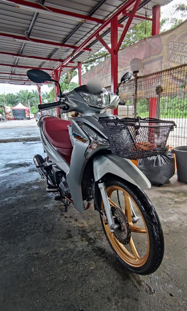 Honda wave 125 fi, Motorbikes on Carousell