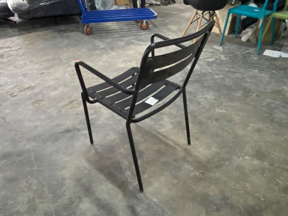 Inicio Solid Metal Chair Black Colour / Inicio Kerusi Logam Pepejal ...