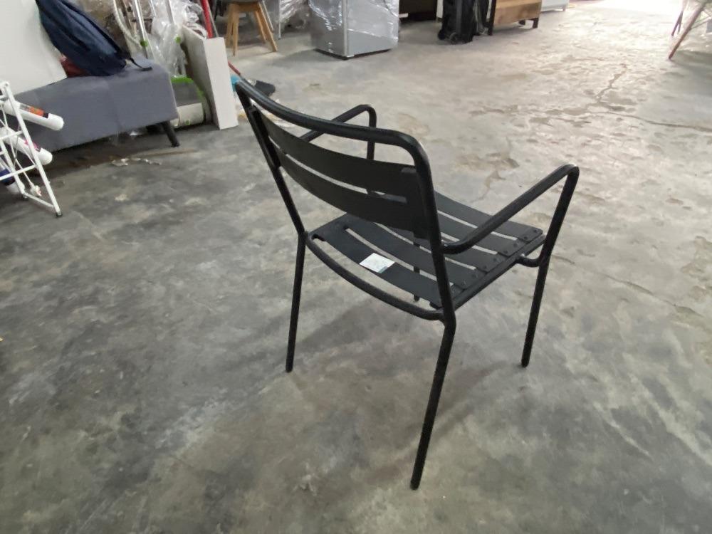 Inicio Solid Metal Chair Black Colour / Inicio Kerusi Logam Pepejal ...