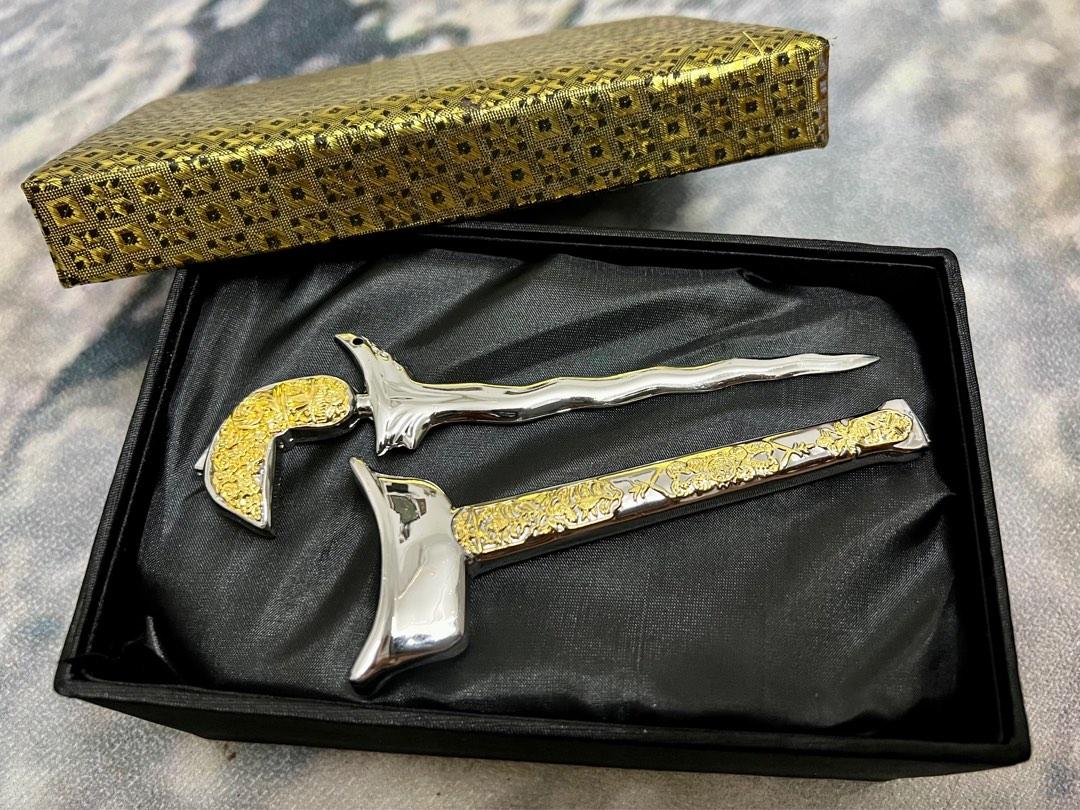 Keris Kecil Dengan Kotak Songket Hobbies And Toys Collectibles And Memorabilia Vintage