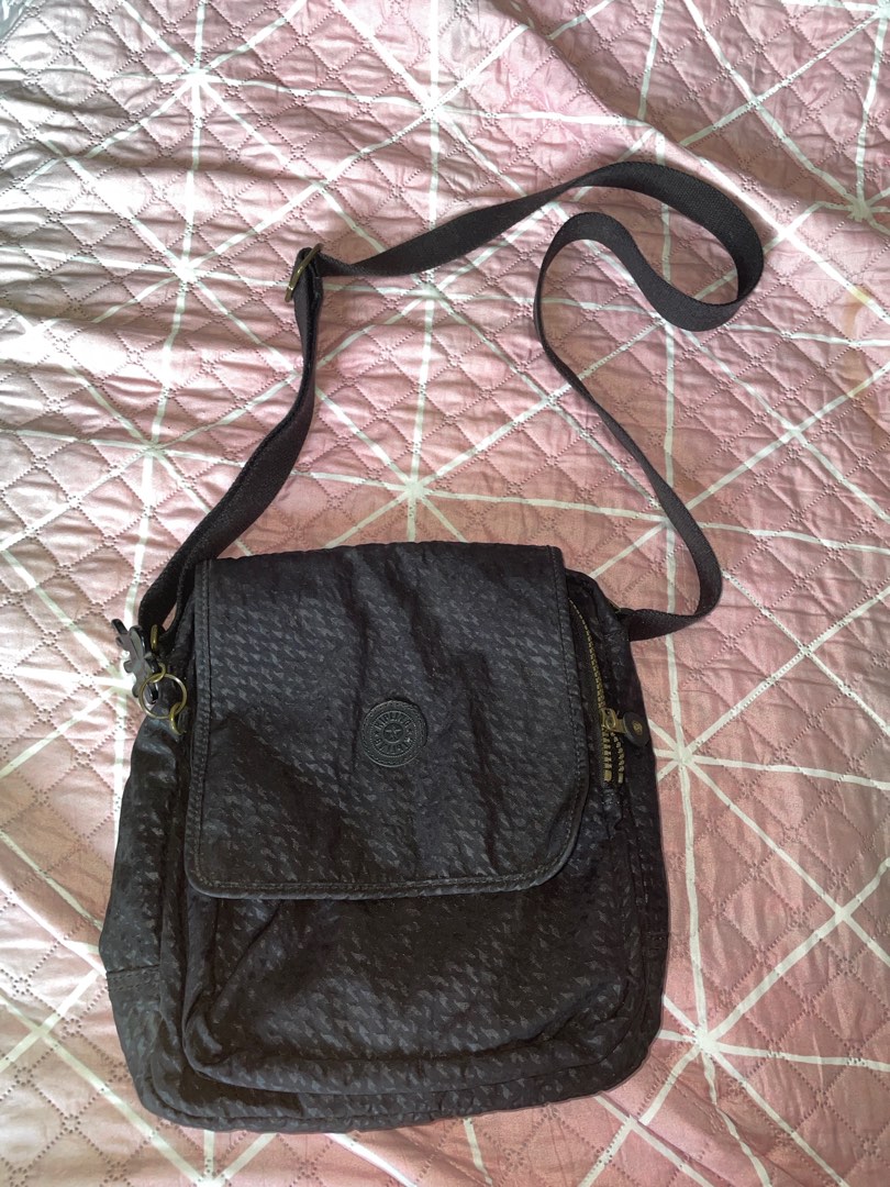 Kipling, Men's Fashion, Bags, Sling Bags on Carousell