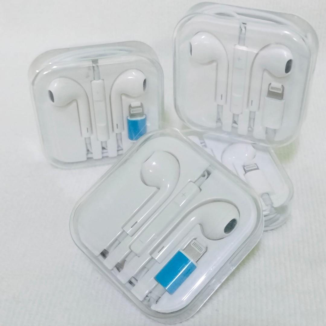 Lightning Headset, Audio, Earphones on Carousell