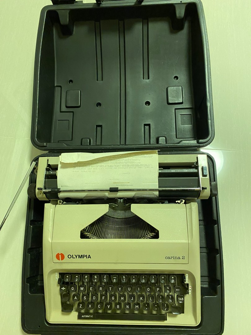 Manual type writer, TV & Home Appliances, Other Home Appliances on Carousell