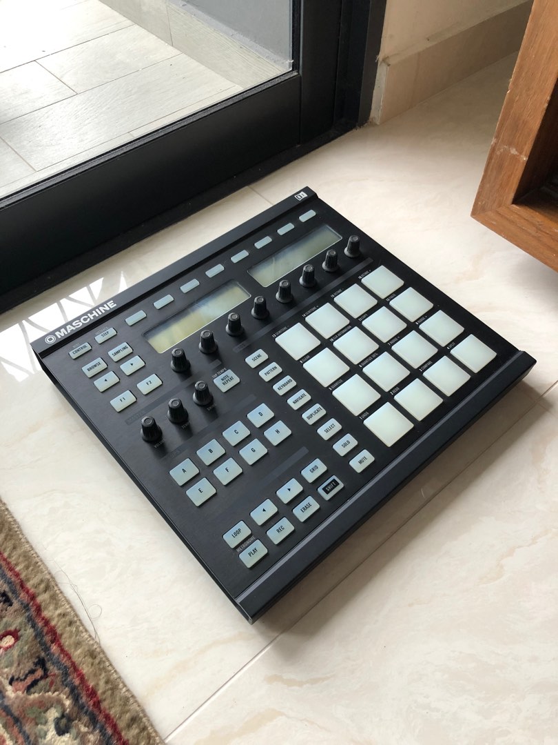 Maschine MK1 Native Instruments Controller, Hobbies & Toys, Music ...