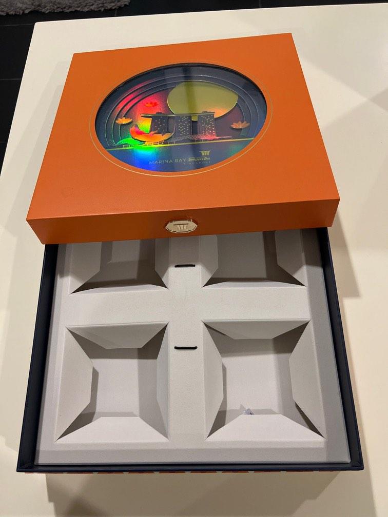 Mooncake box MBS, Everything Else on Carousell